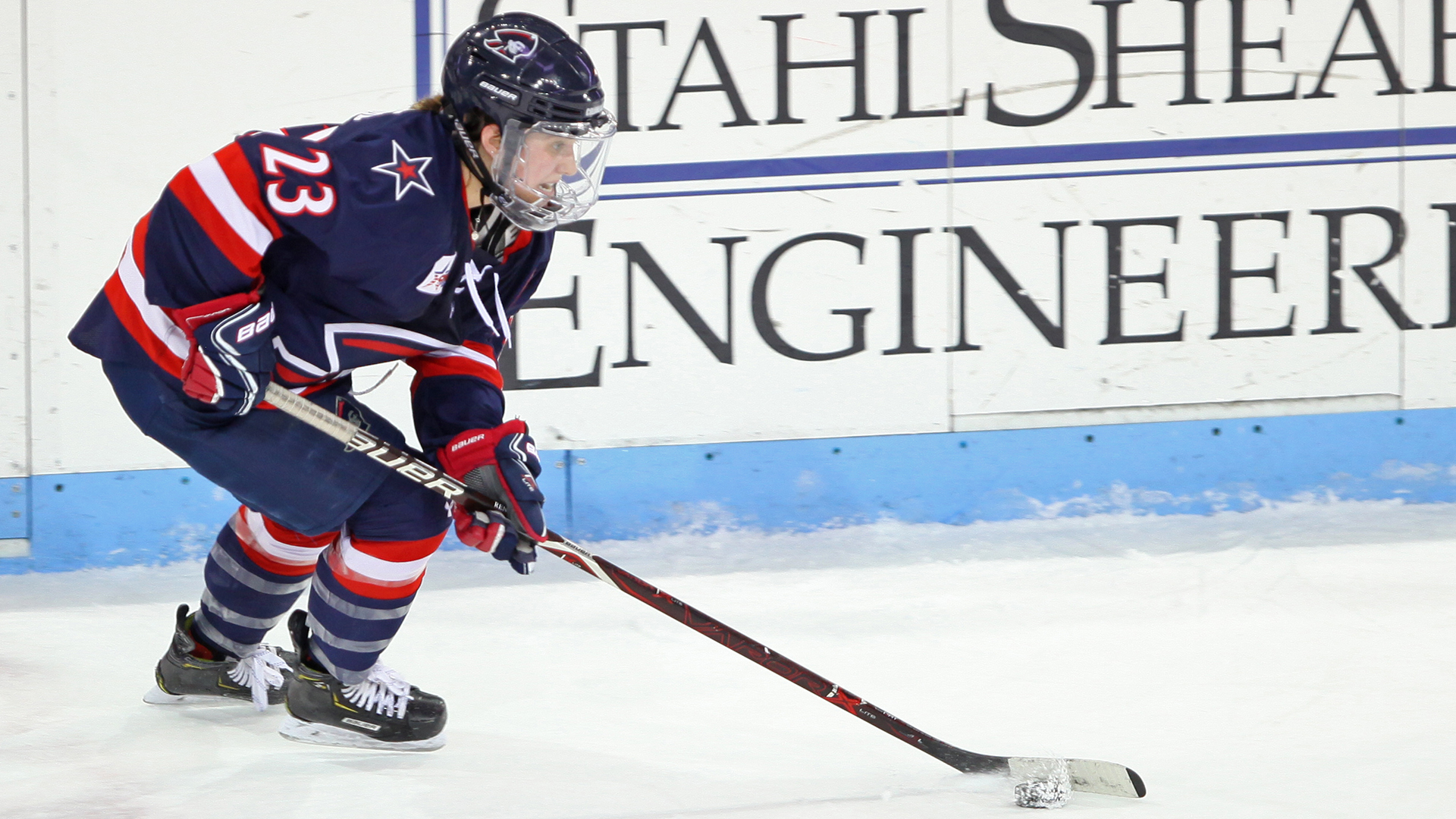 Amber Rennie - Women's Hockey - Robert Morris University Athletics
