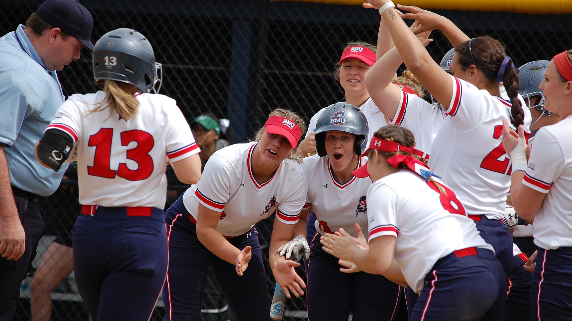 Abrielle McCartney - Softball - Robert Morris University Athletics