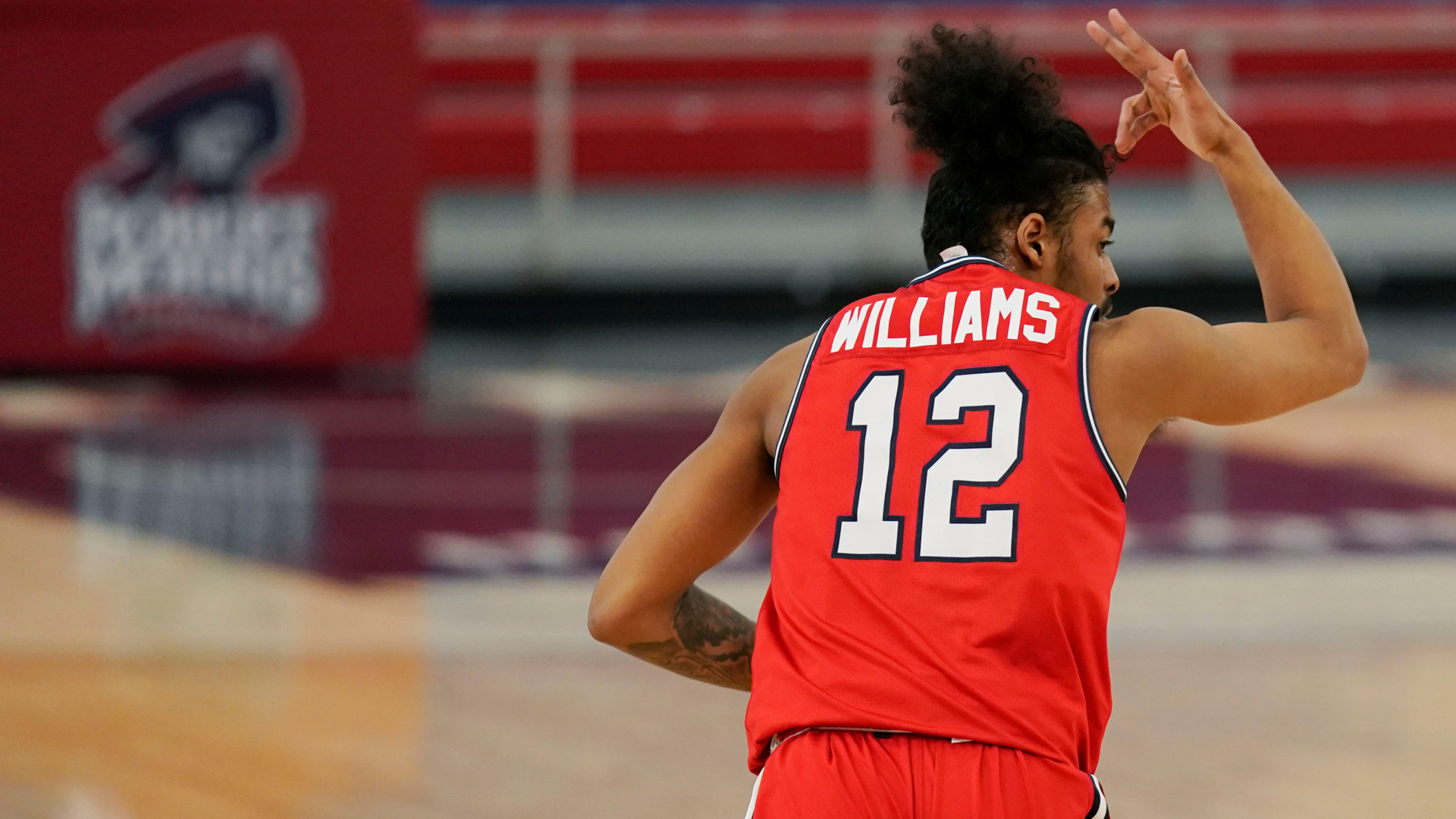 Trayden Williams - Men's Basketball - Robert Morris University Athletics