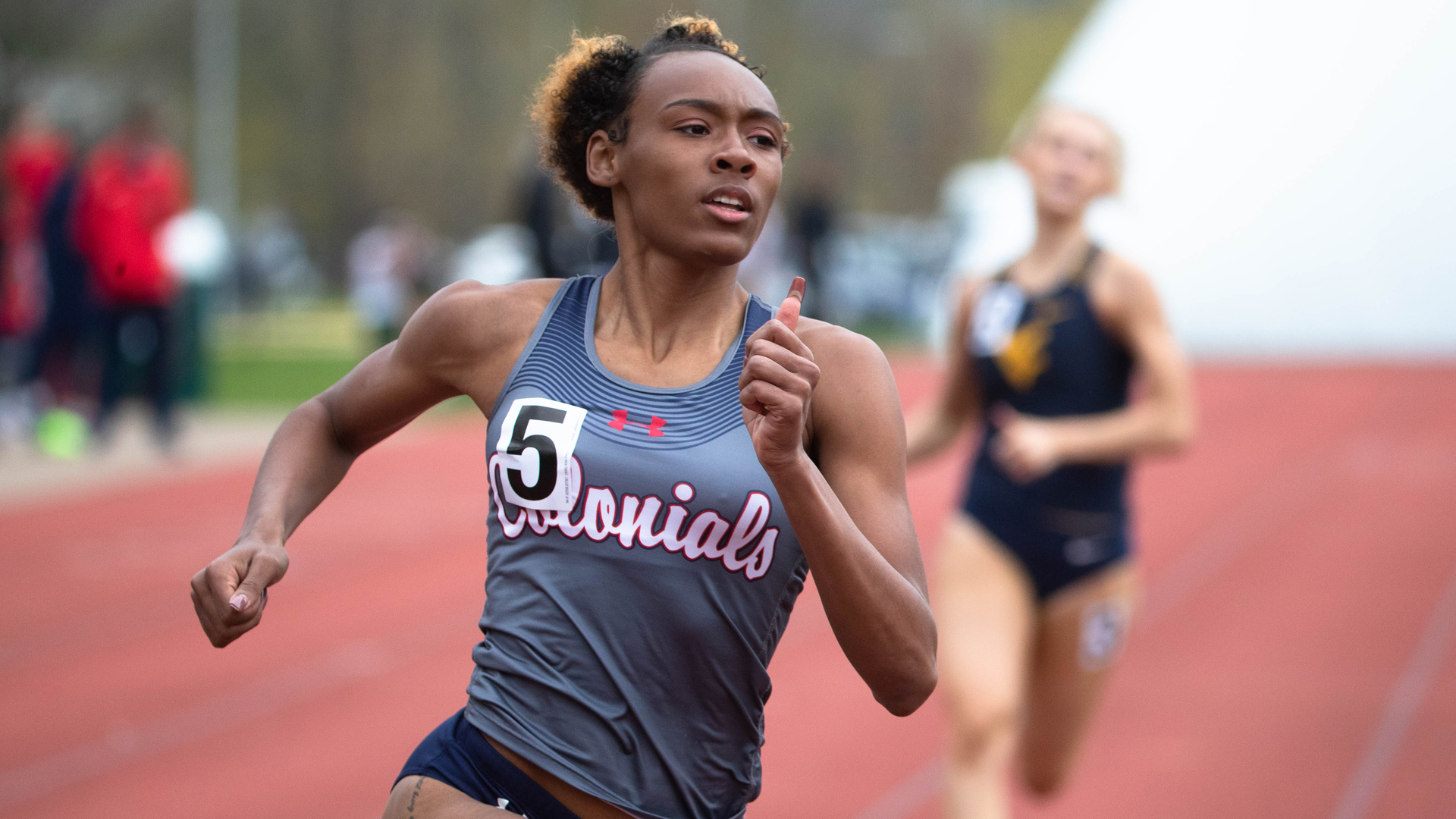 Elicia Moore - Women's Track and Field - Robert Morris University Athletics