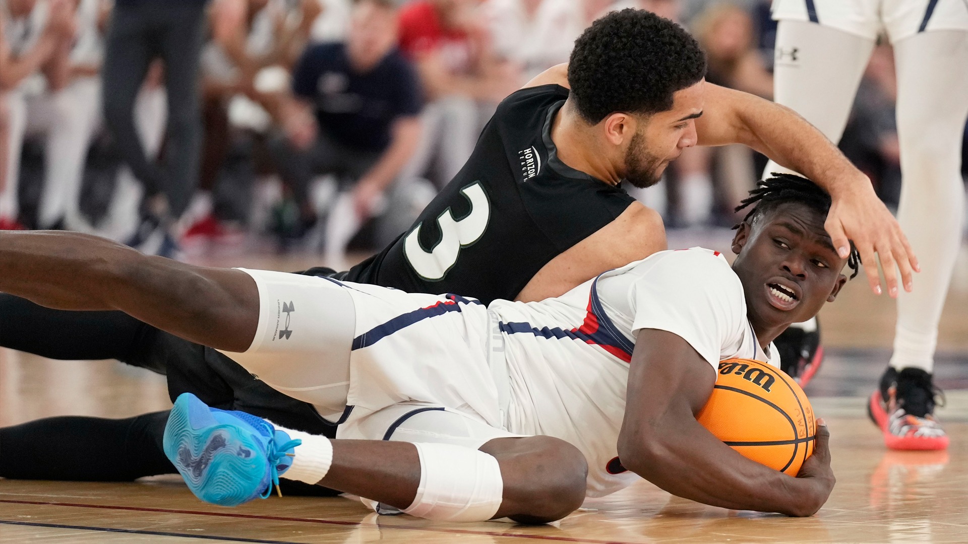 Enoch Cheeks - Men's Basketball - Robert Morris University Athletics