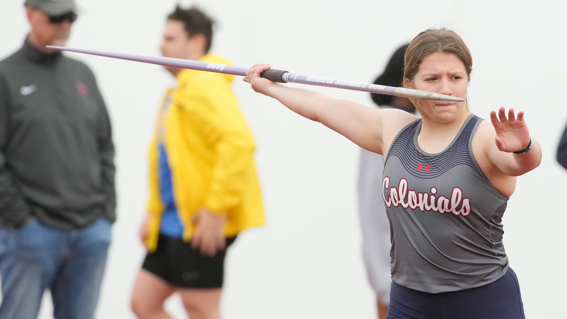 Zoee Gologram - Women's Track and Field - Robert Morris University ...