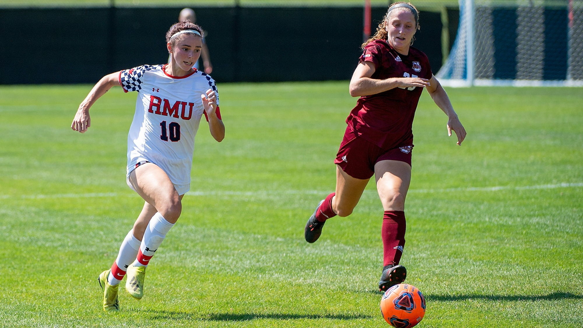 Colonials Play to Draw Against UMass - Robert Morris University Athletics