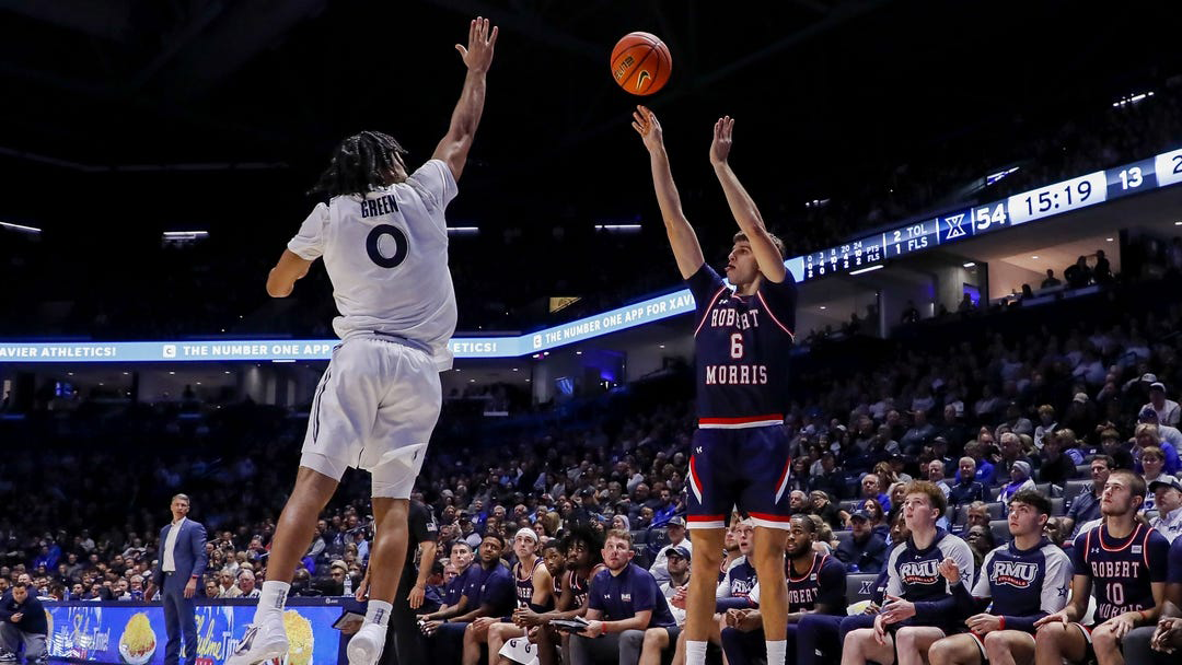 Alfredo Boglio - Men's Basketball - Robert Morris University Athletics