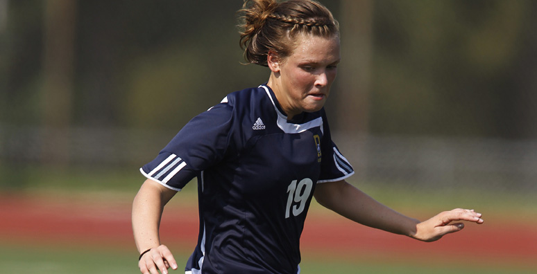 Elizabeth Martens - Women's Soccer - University of Rochester Athletics