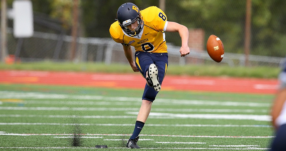 Matthew Pasternak - Football - University of Rochester Athletics