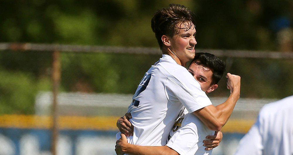 Alex Di Perna - Men's Soccer - University of Rochester Athletics
