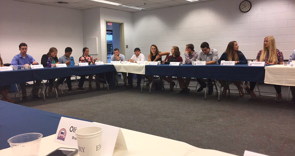 UR Athletes Gain Lifetime Skills at SAAC Meeting - University of ...