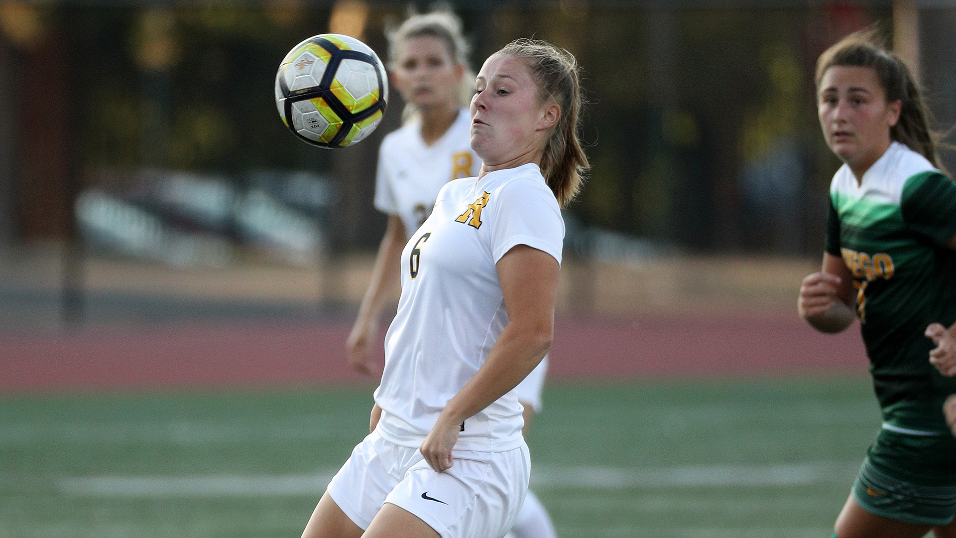 Lexi Bostley - Women's Soccer - University of Rochester Athletics