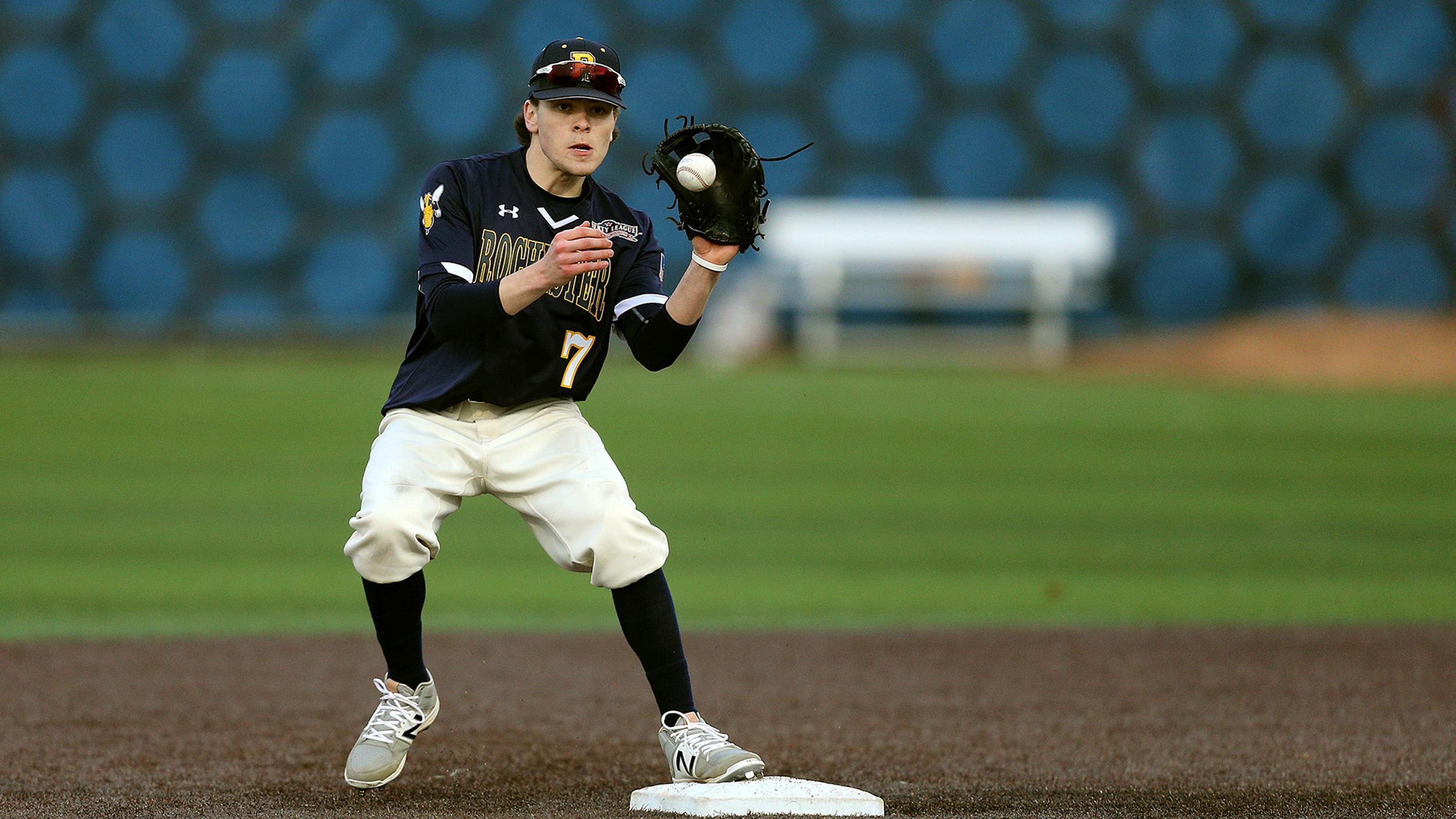 Ryland McNabb - Baseball - University of Rochester Athletics