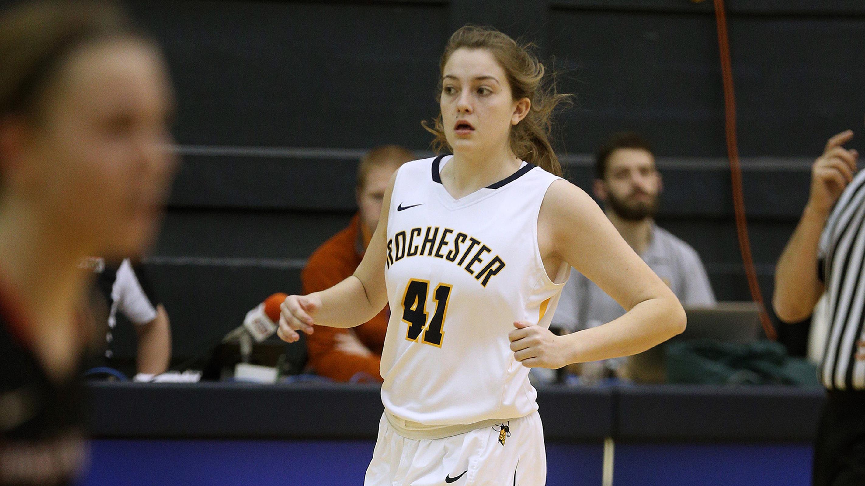 Samantha Collins - Women's Basketball - University of Rochester Athletics