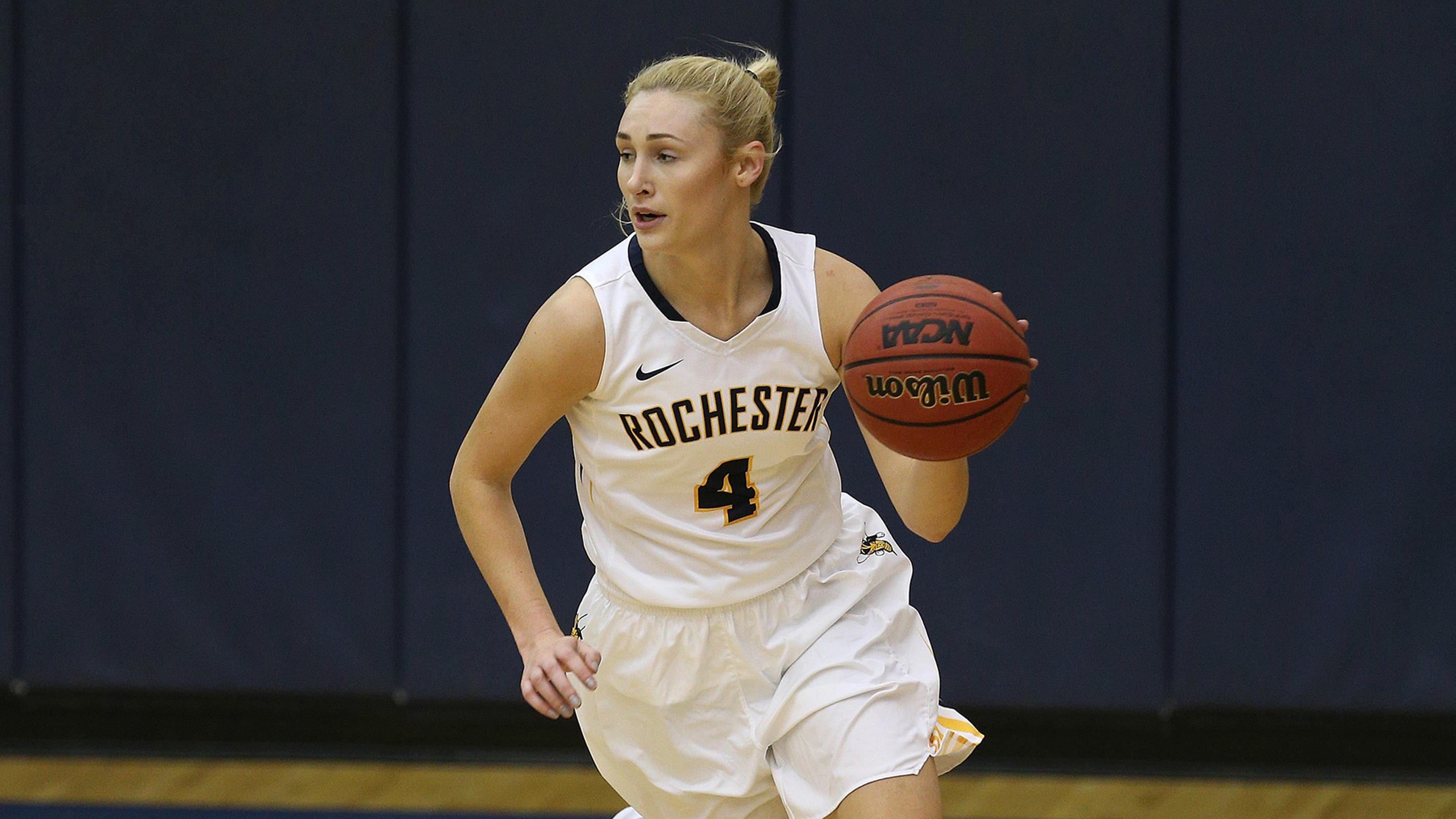 Lauren Deming - Women's Basketball - University of Rochester Athletics