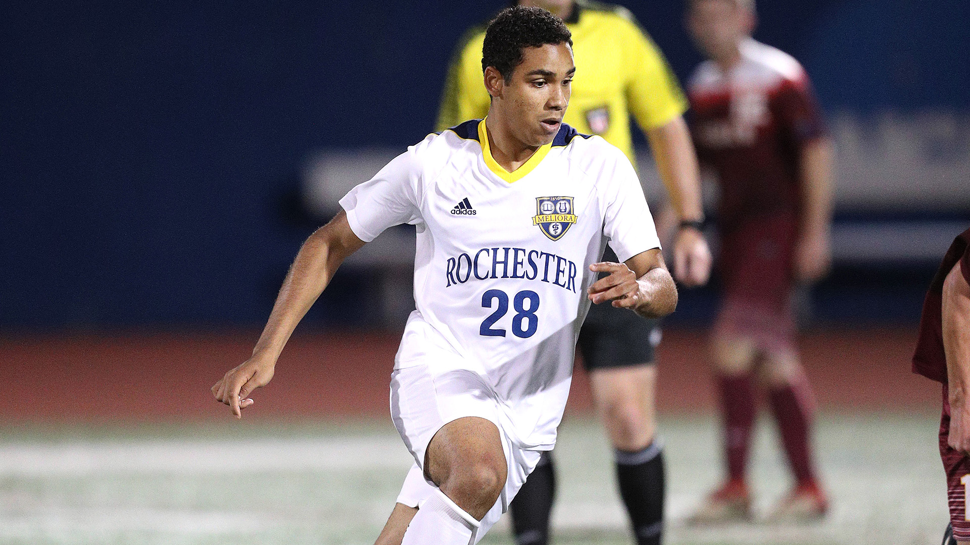 Noe Reyes - Men's Soccer - University of Rochester Athletics