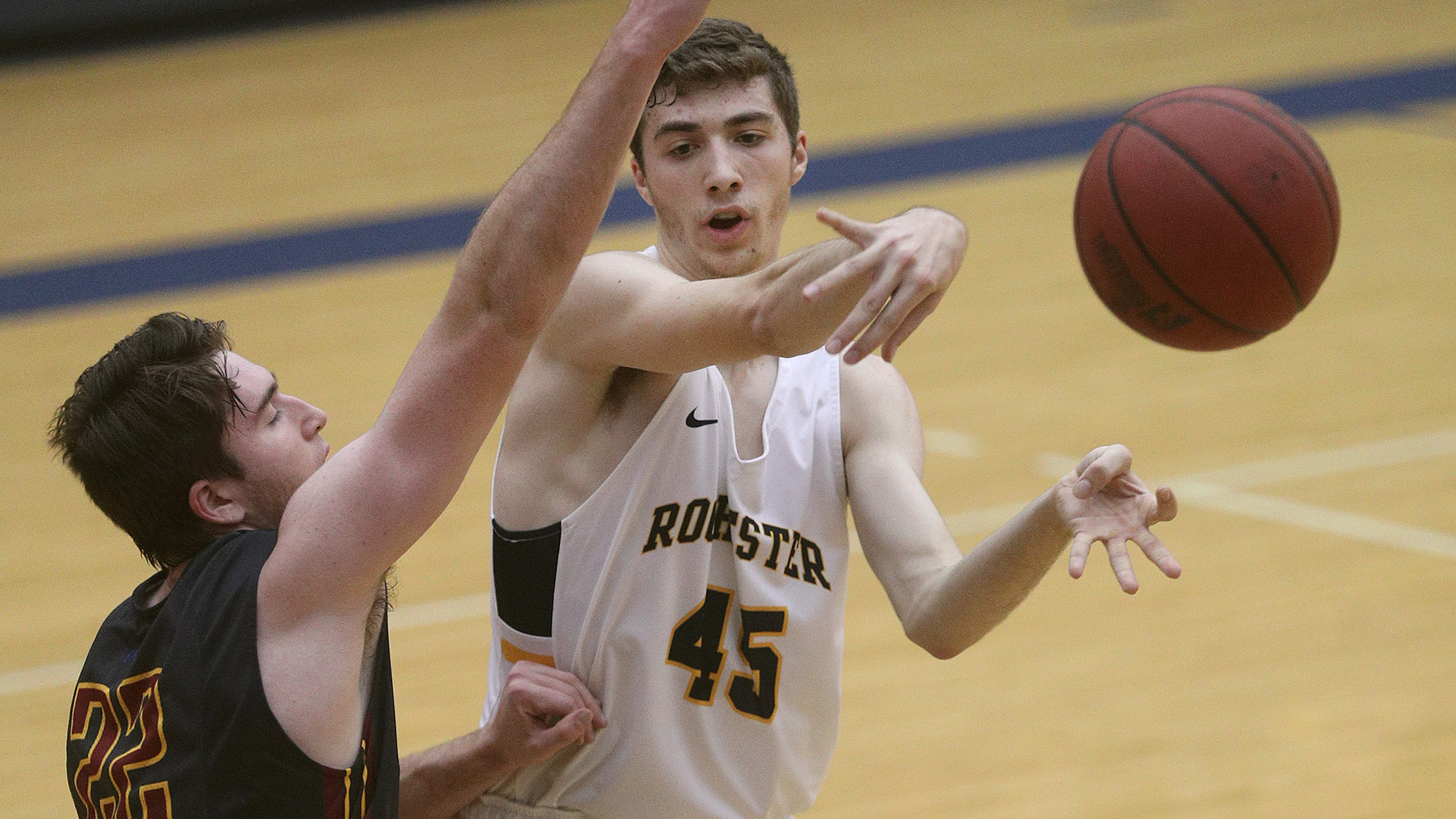 Rochester Bounces St. John Fisher With Big 2nd Half - University of ...