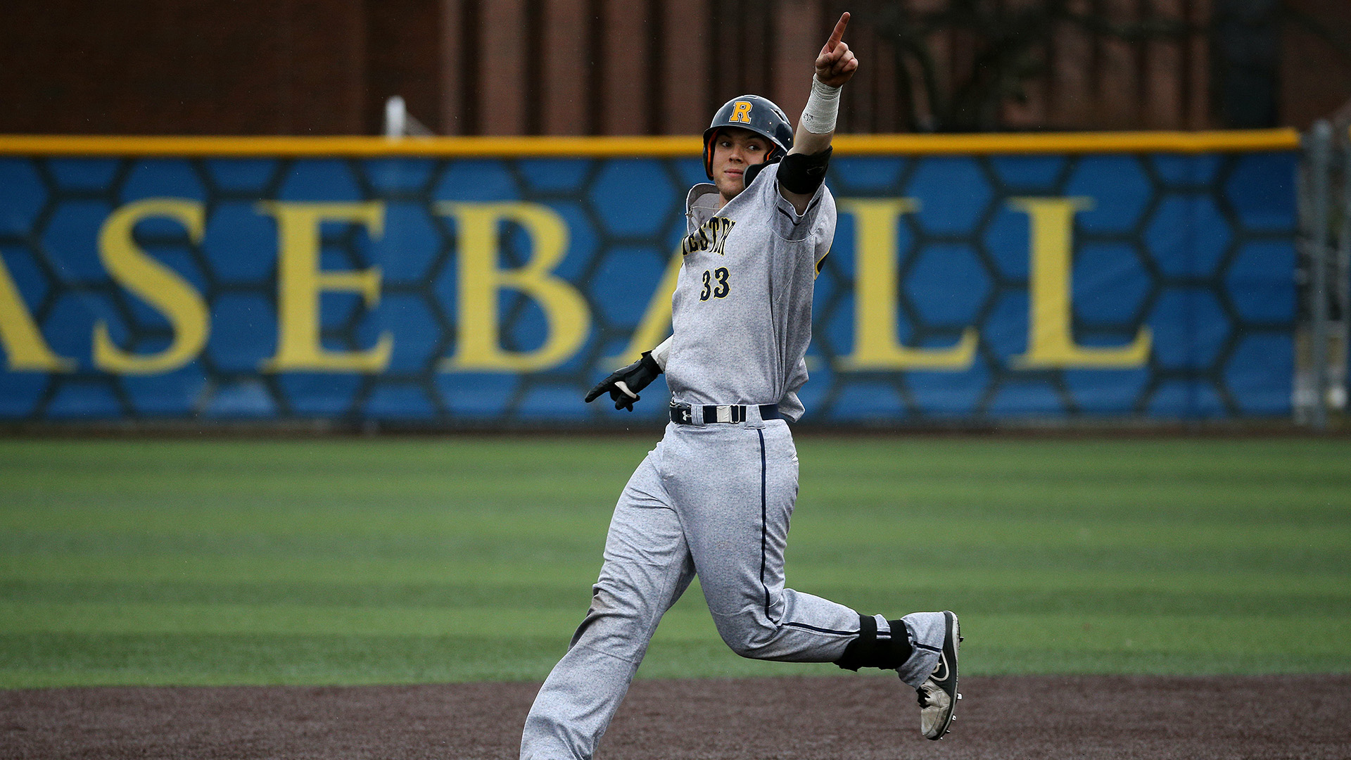 Aiden Finch - Baseball - University of Rochester Athletics