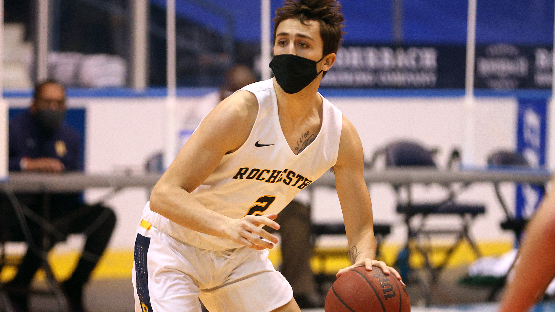 Rowan Niemela - Men's Basketball - University of Rochester Athletics