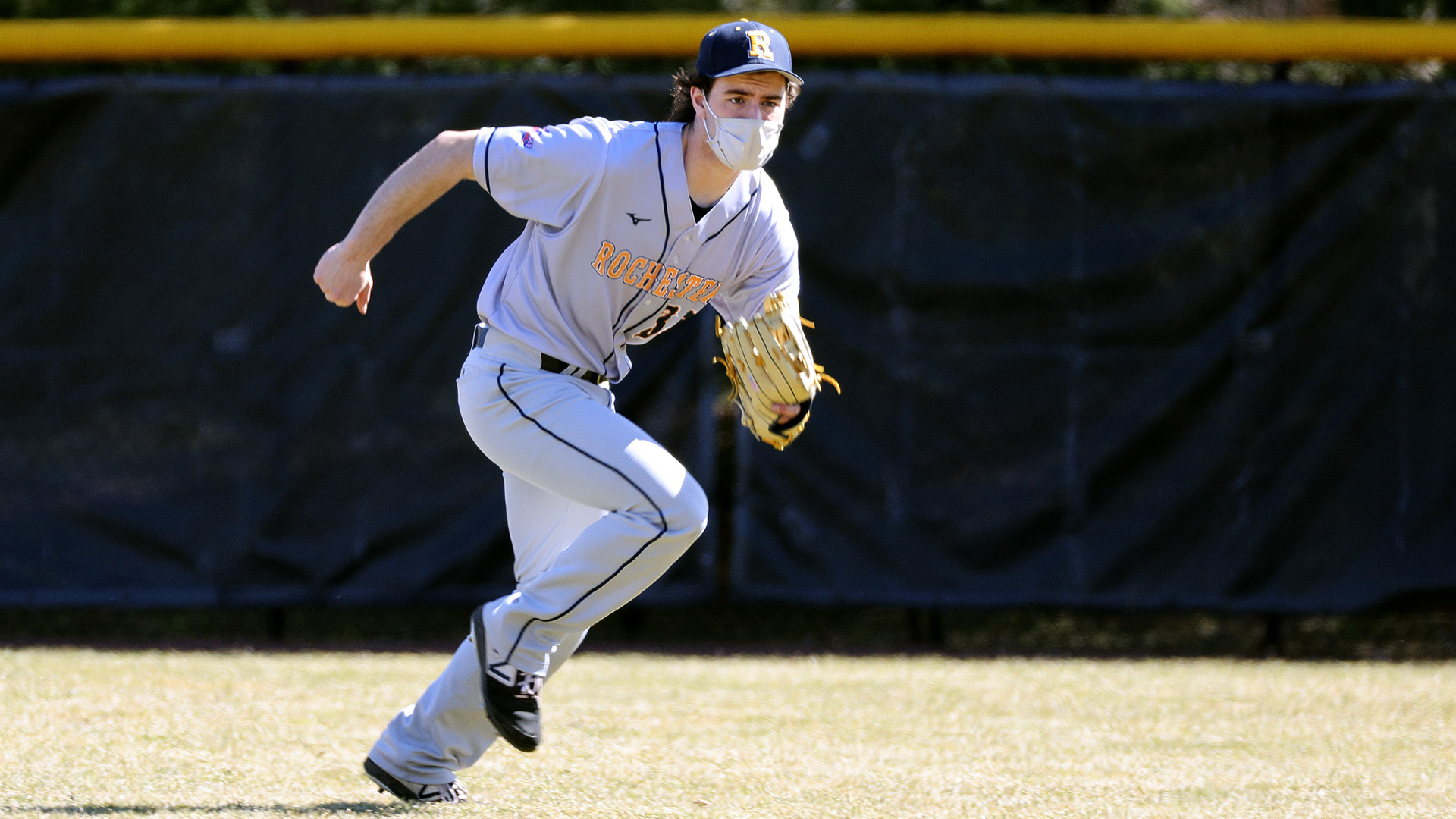 Robert Constantine - Baseball - University of Rochester Athletics