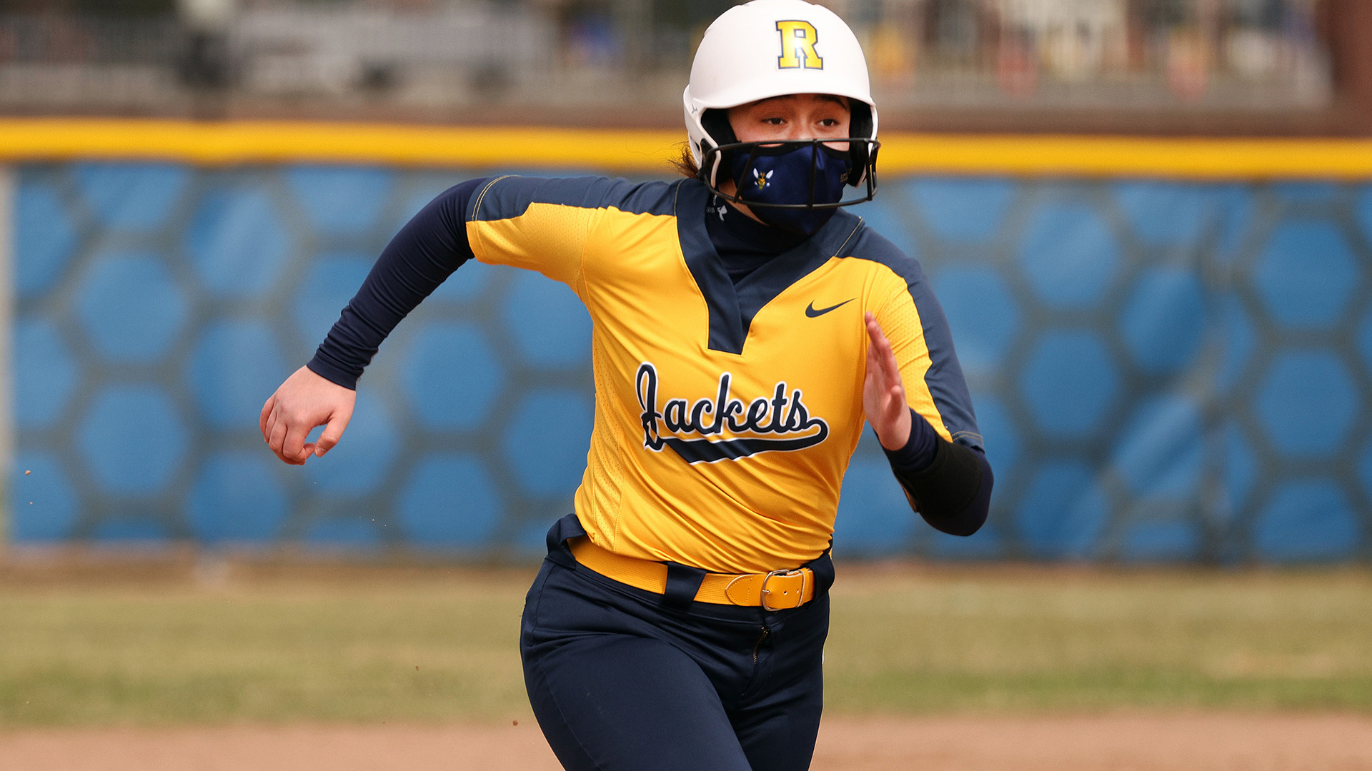 Adryiana Rodriguez - Softball - University of Rochester Athletics