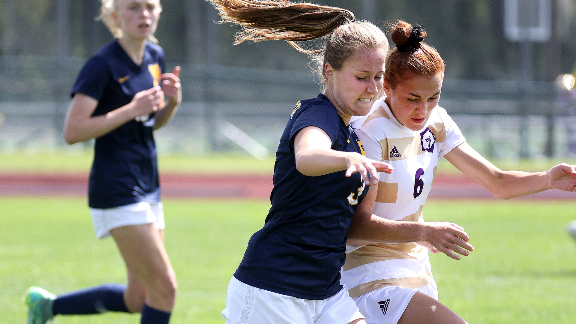 Maeve Bostley - Women's Soccer - University of Rochester Athletics