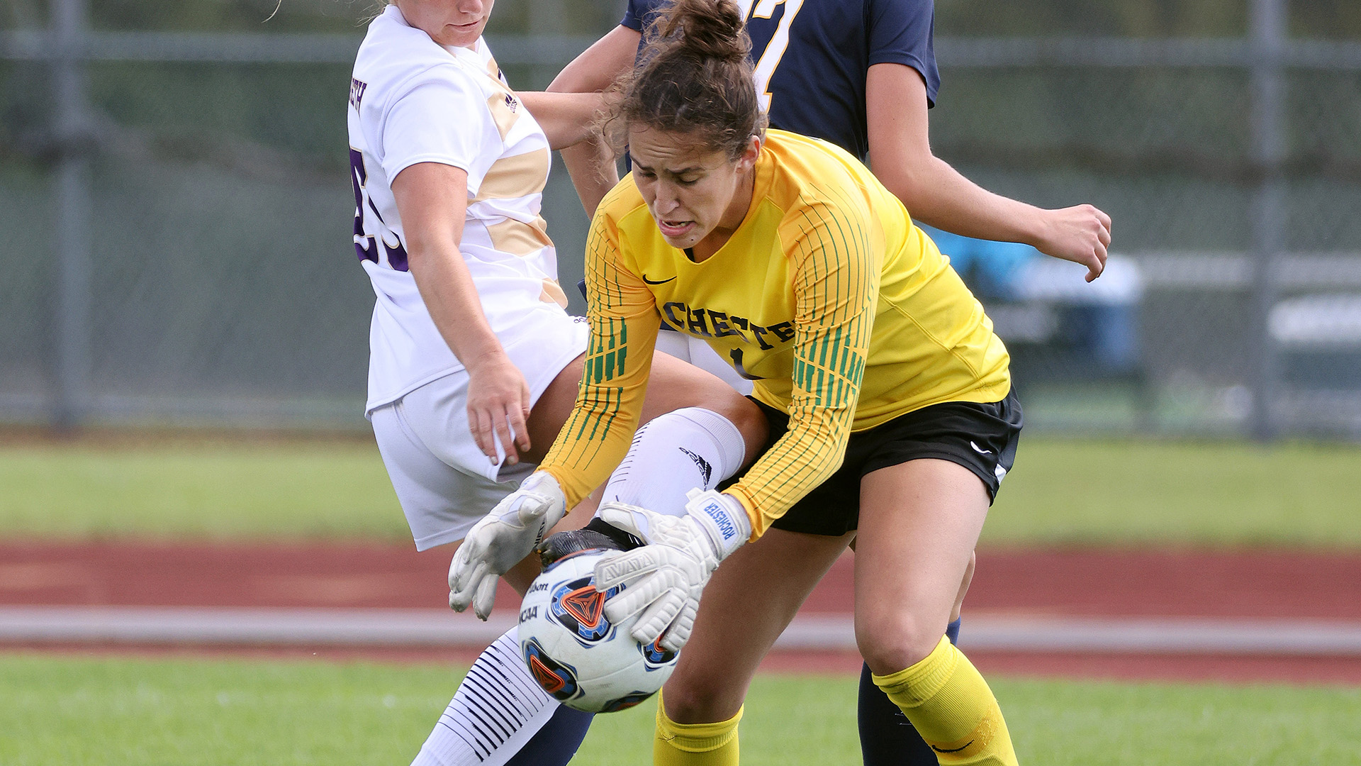 Emma Schechter - Women's Soccer - University of Rochester Athletics