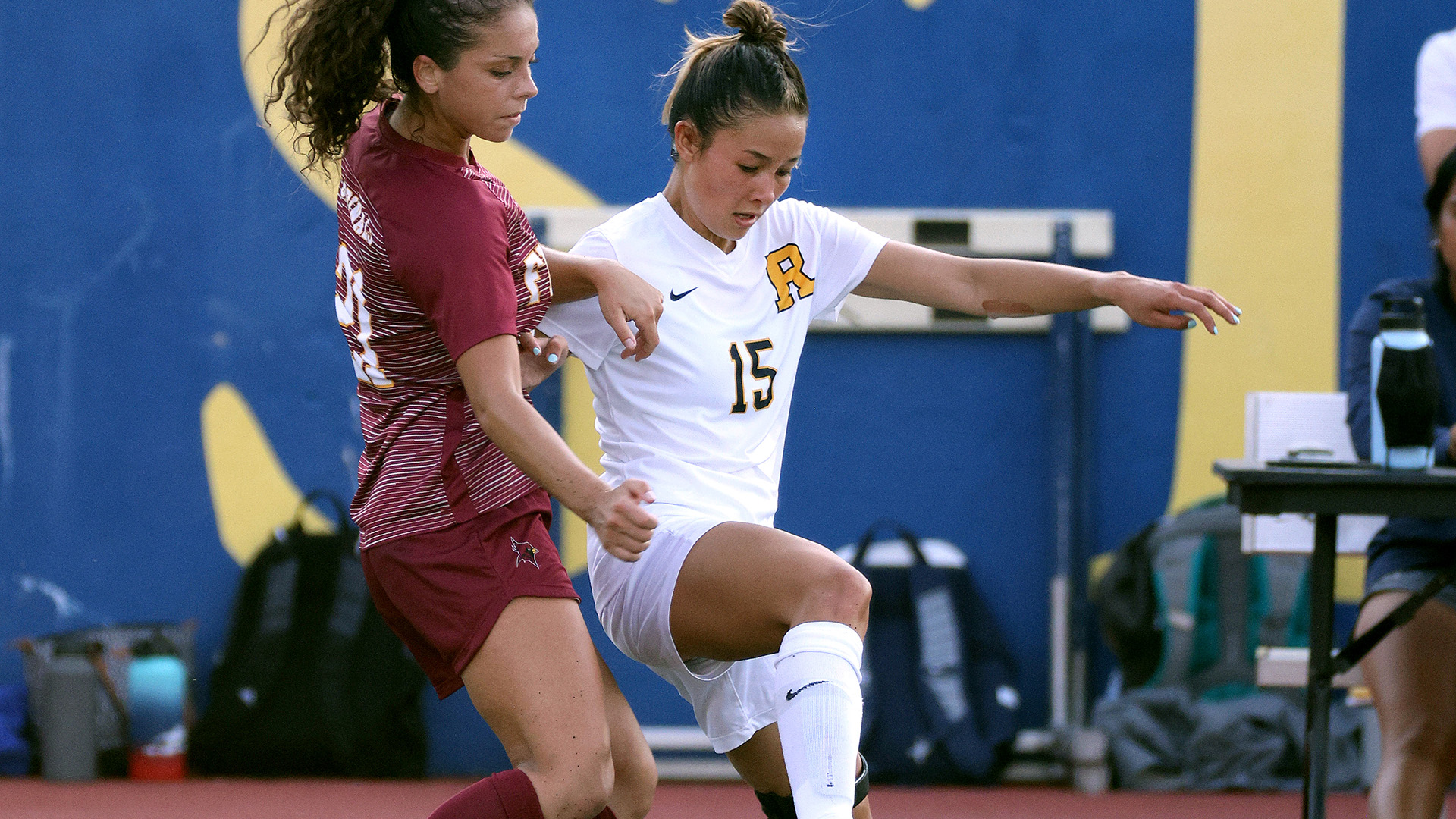 Robin de Jong - Women's Soccer - University of Rochester Athletics
