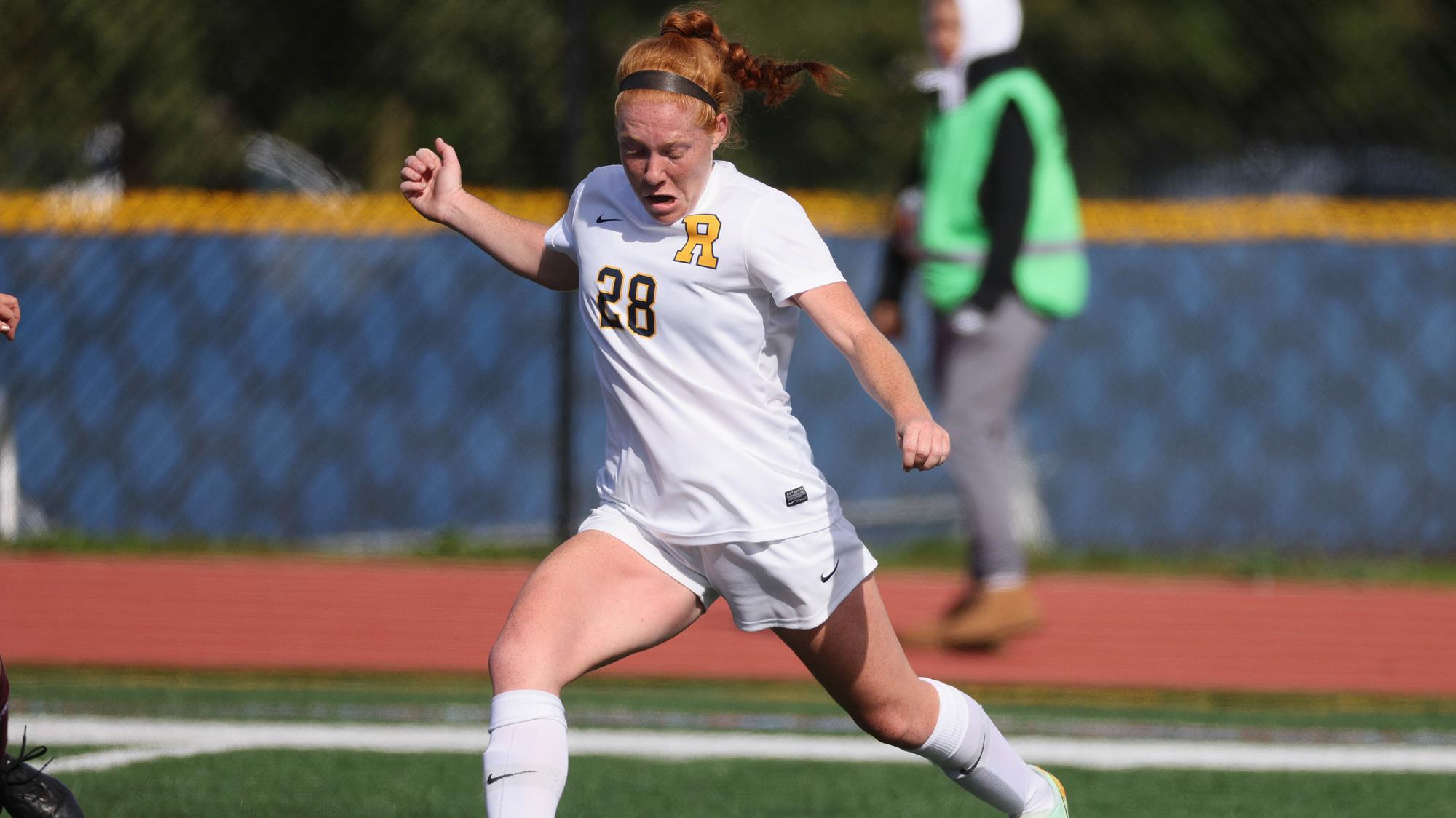 Sam Hawkins - Women's Soccer - University of Rochester Athletics