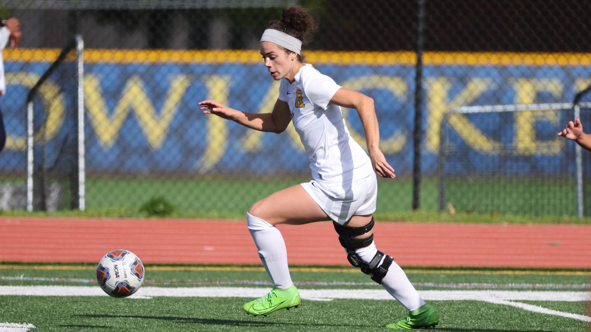 Carolyn Richards - Women's Soccer - University of Rochester Athletics
