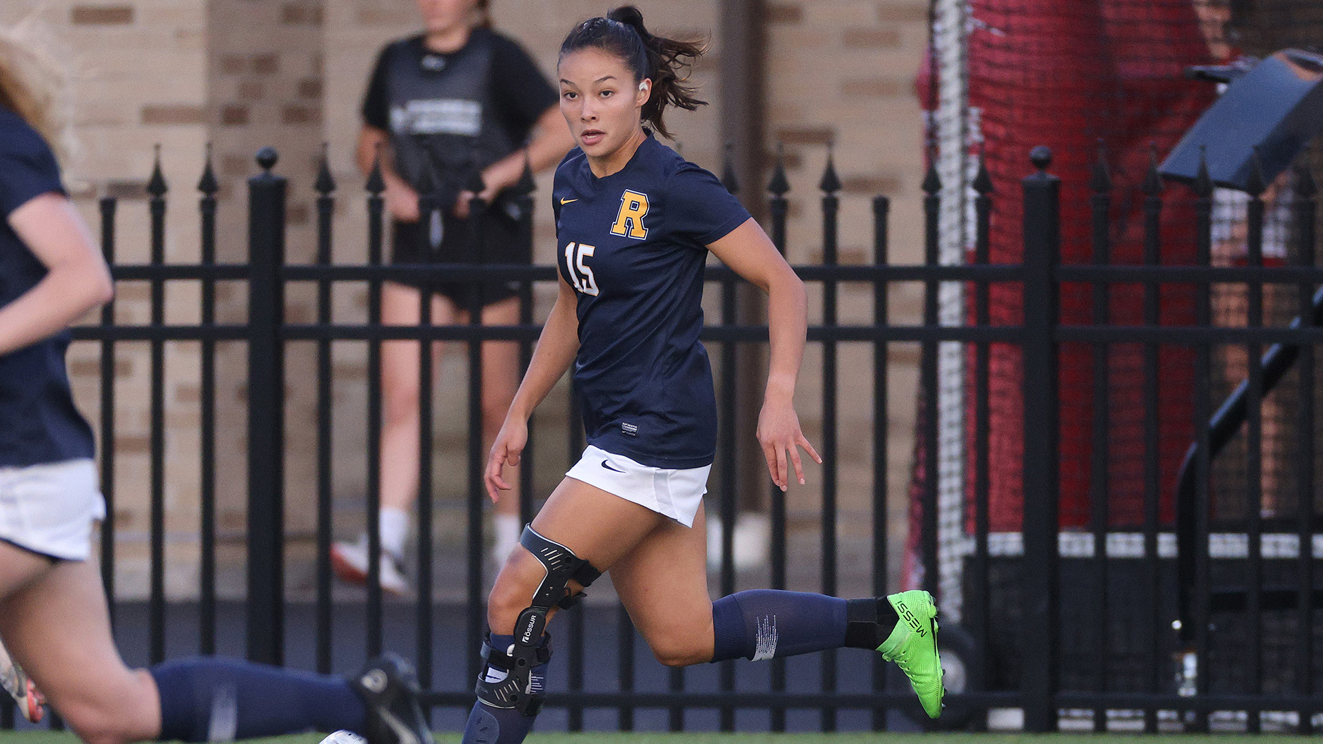 Robin de Jong - Women's Soccer - University of Rochester Athletics