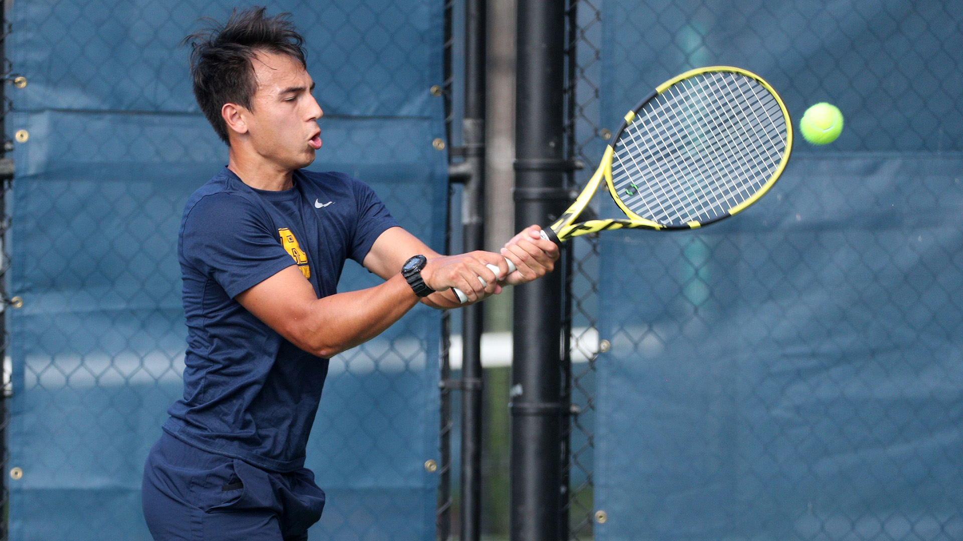Alex Kulvivat - Men's Tennis - University of Rochester Athletics
