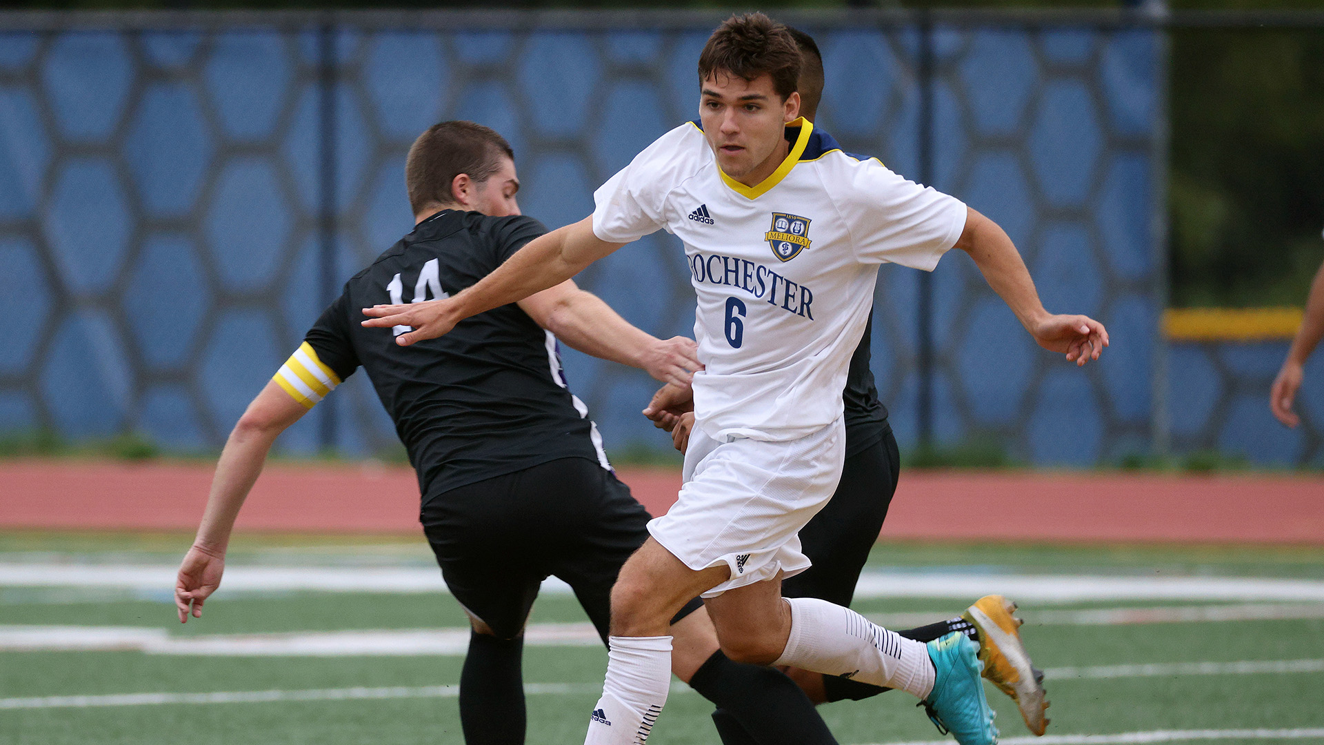 Top-Ranked Chicago Wins Battle With #22 Rochester - University of ...