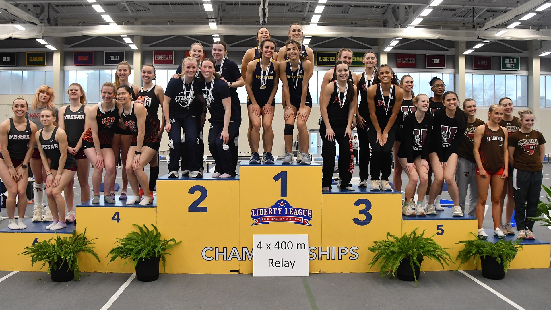 ‘Jackets 4x4 Relay Wins AARTFC Title, UR Sits 4th After Day 1 ...