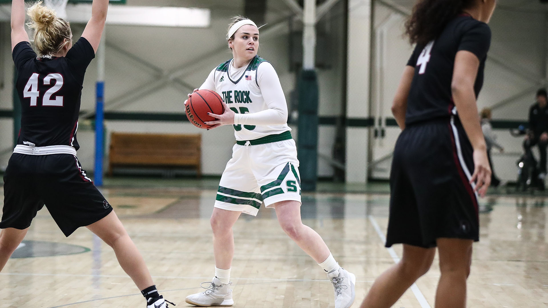 Morgan Henderson - Women's Basketball - Slippery Rock University Athletics