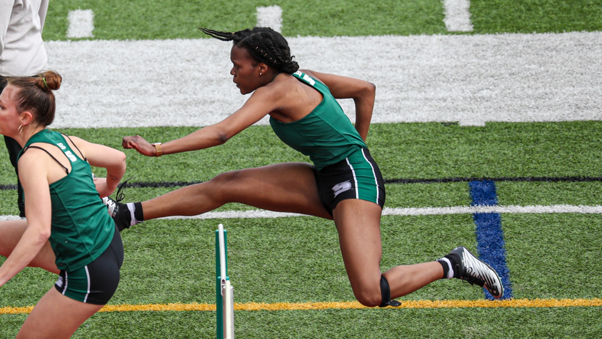 Chalondra Clarke - Women's Outdoor Track & Field - Slippery Rock ...