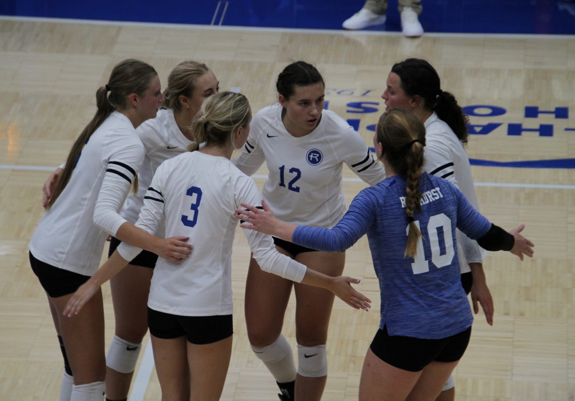 Volleyball hosts St. Louis schools this weekend - Rockhurst University ...