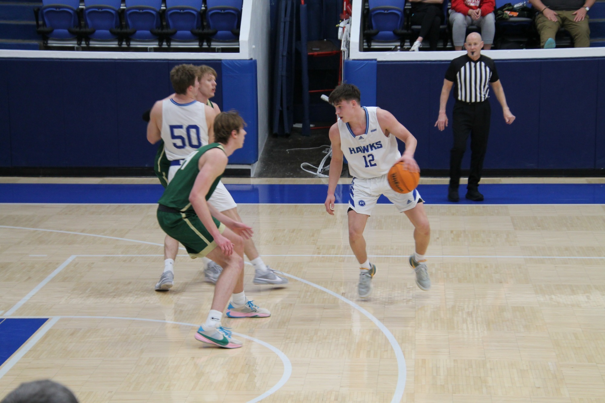Late shot give Miners 78-75 win over Hawks - Rockhurst University Athletics