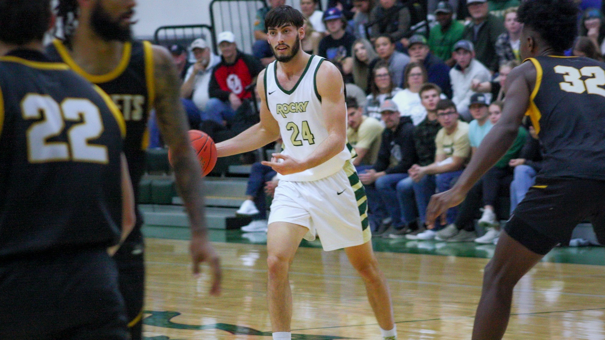 Kael Robinson - Men's Basketball - Rocky Mountain College Athletics