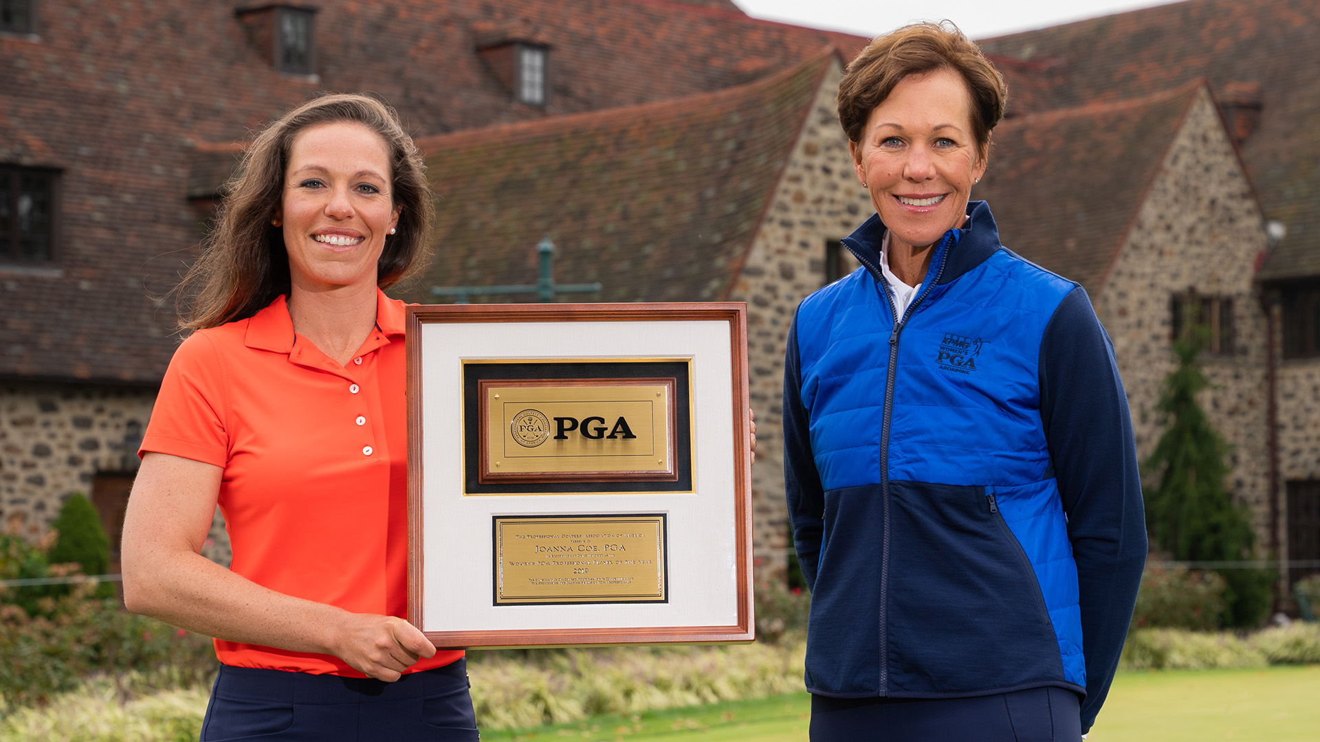 Coe Earns Inaugural Women's PGA Player of the Year Award - Rollins College