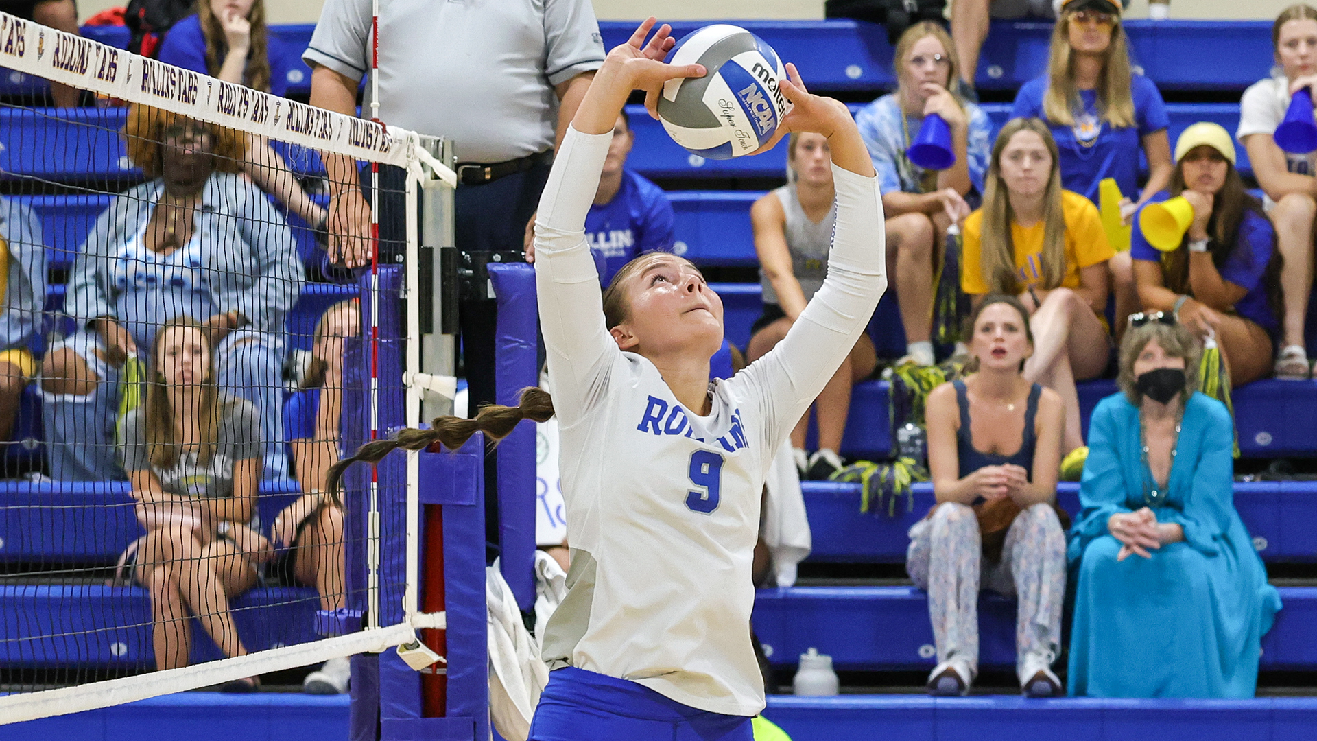 Volleyball Swept by Embry-Riddle - Rollins College