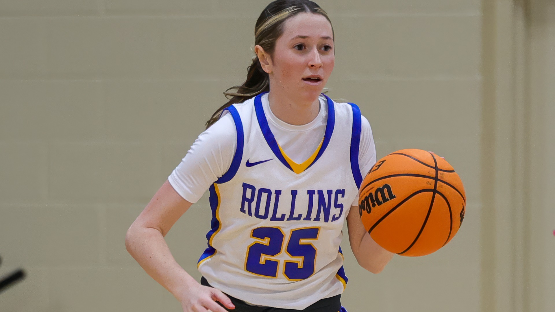 Stifling Defense Leads Rollins Past Lynn - Rollins College