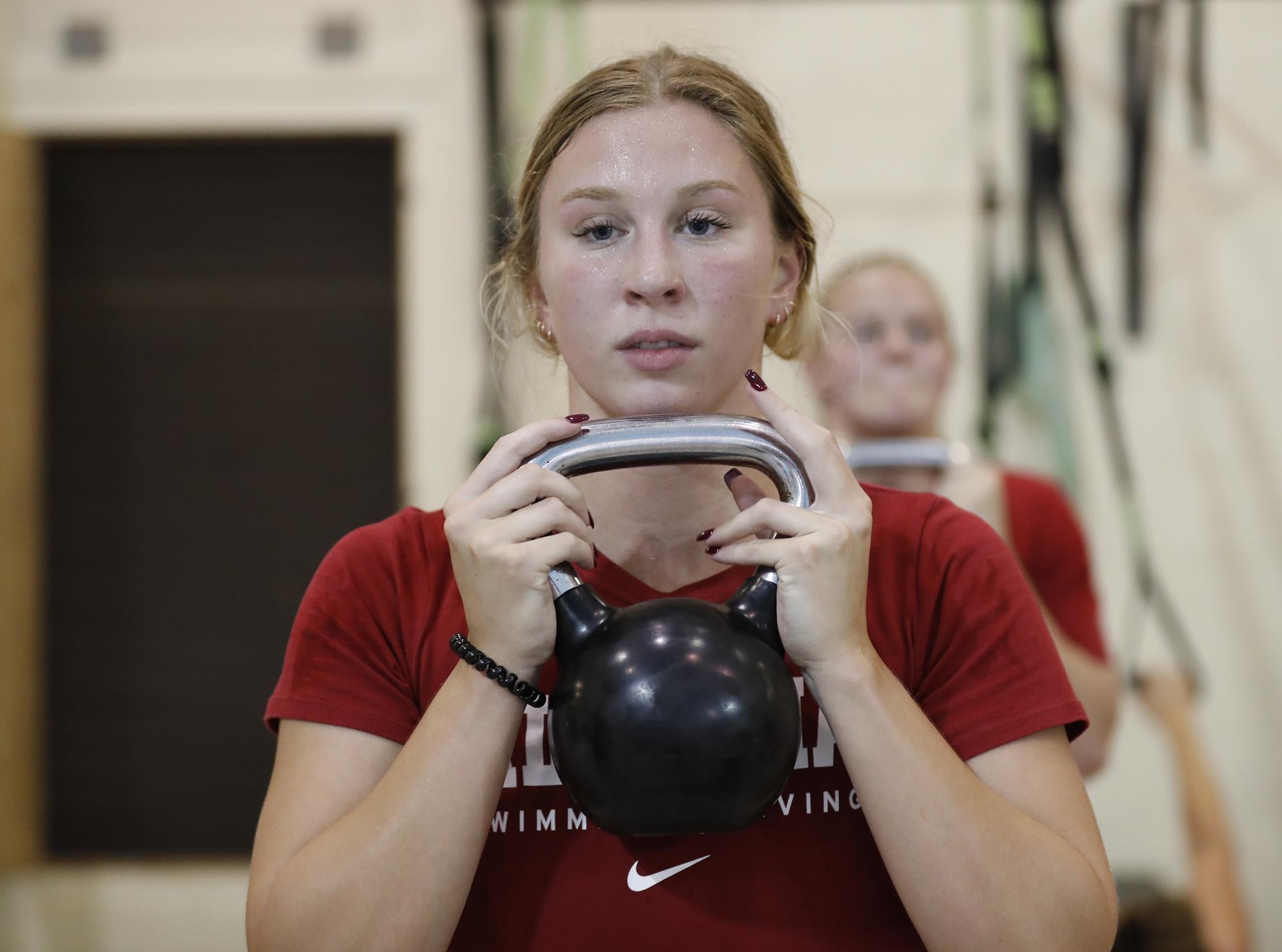 Caroline Beene - Swimming & Diving - University of Alabama Athletics
