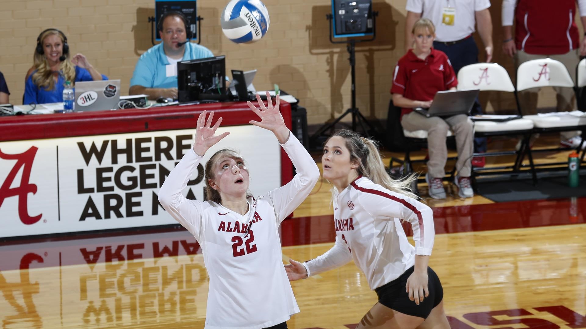 Emily Janek - Volleyball - University of Alabama Athletics