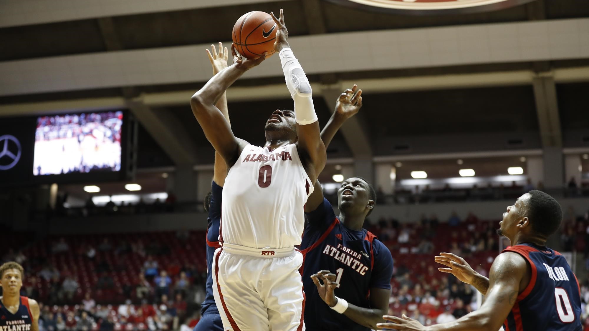 Javian Davis - Men's Basketball - University of Alabama Athletics