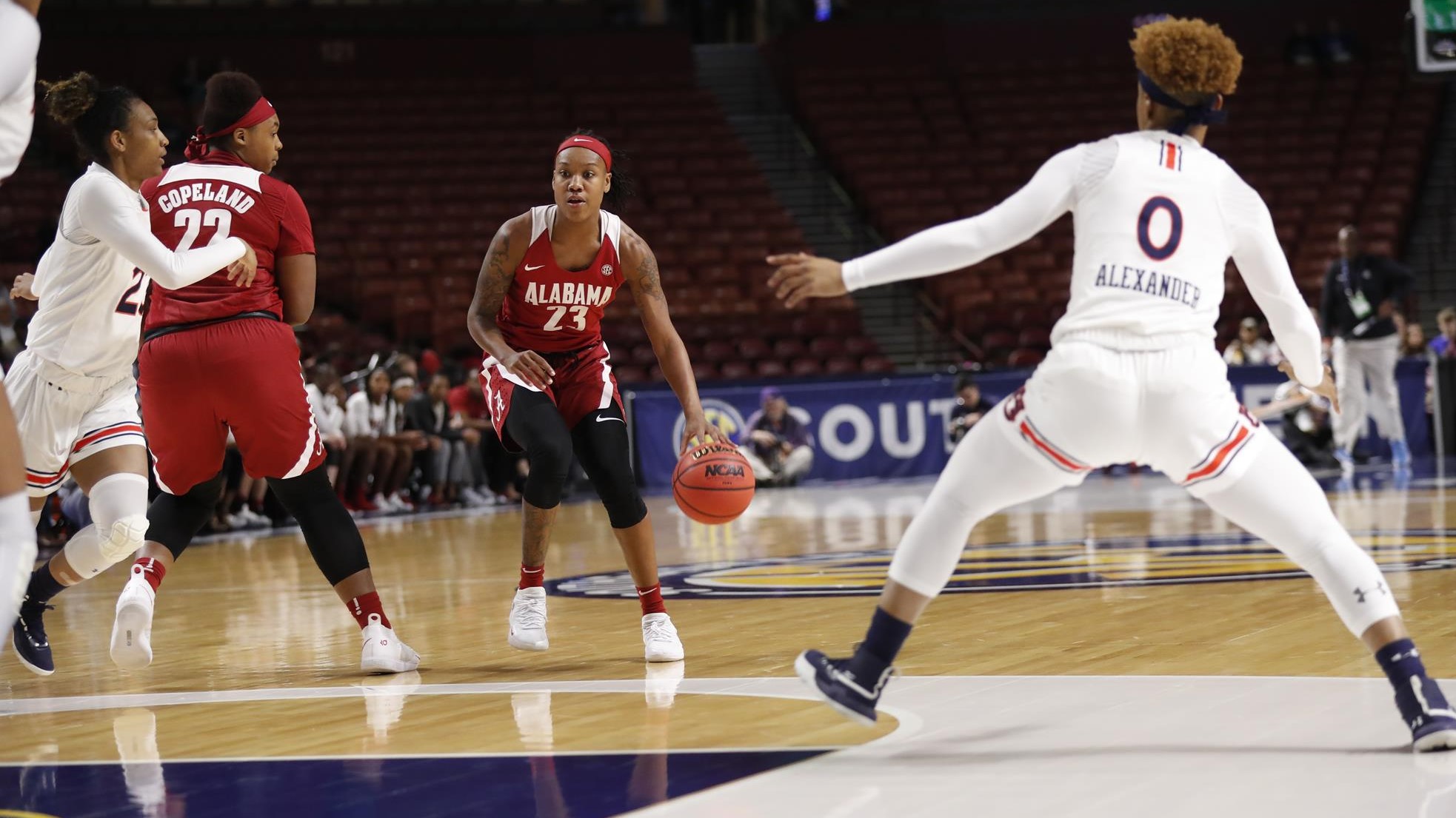 Shaquera Wade - Women's Basketball - University of Alabama Athletics