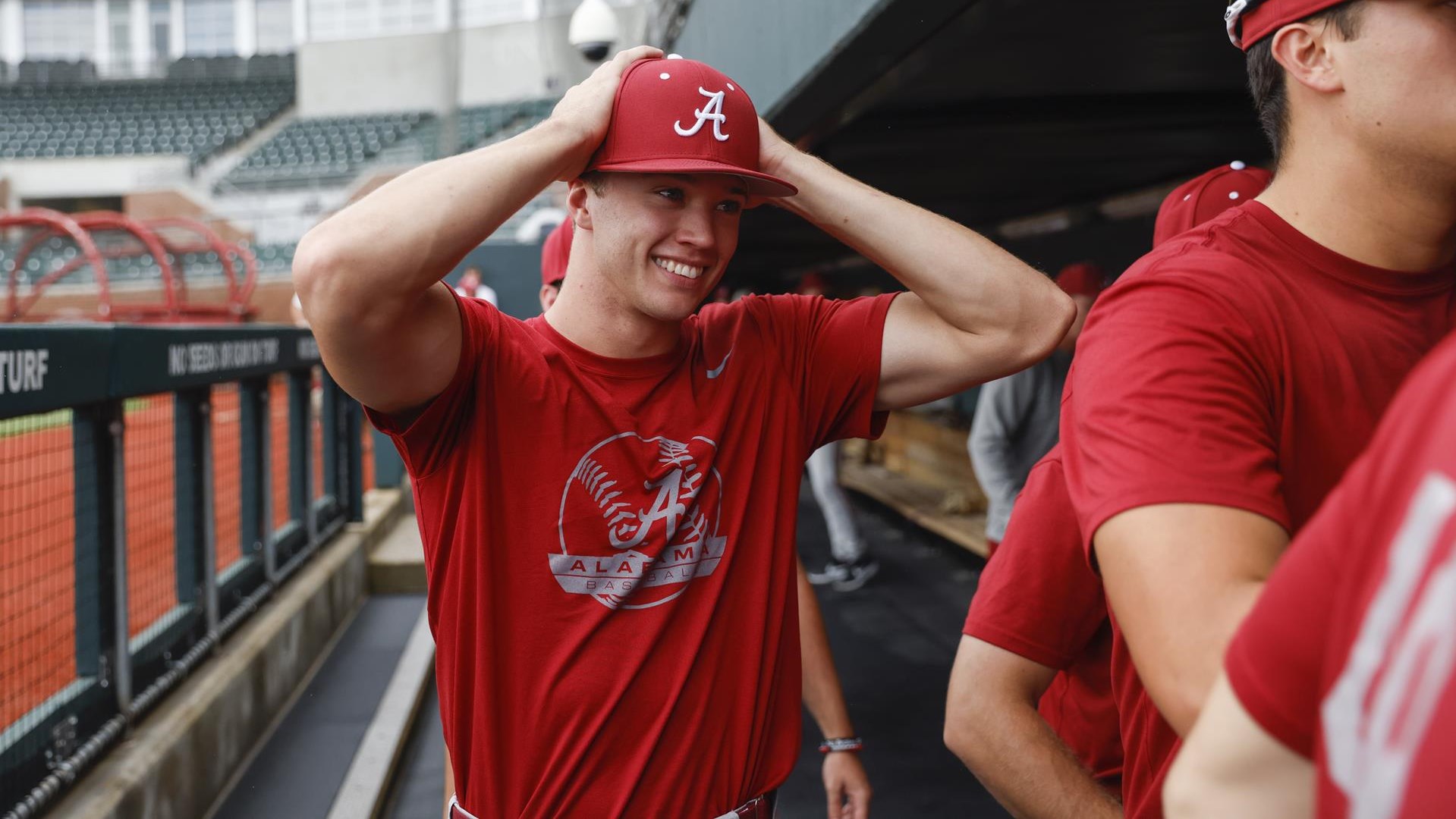 Hunter Hoopes - Baseball - University of Alabama Athletics
