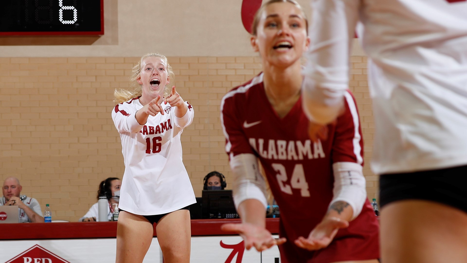 Brooke Slusser - Volleyball - University of Alabama Athletics