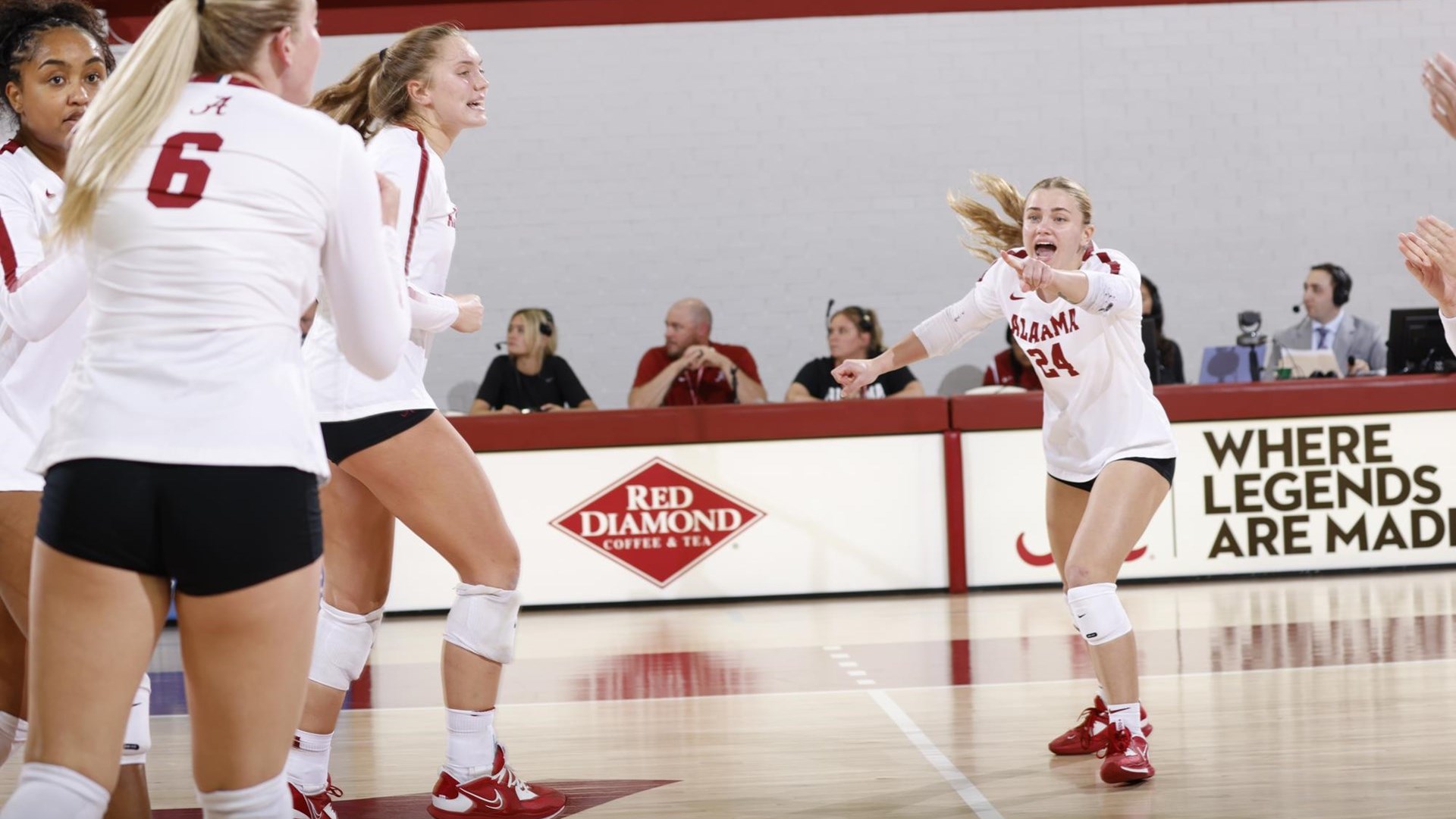 Dru Kuck - Volleyball - University of Alabama Athletics