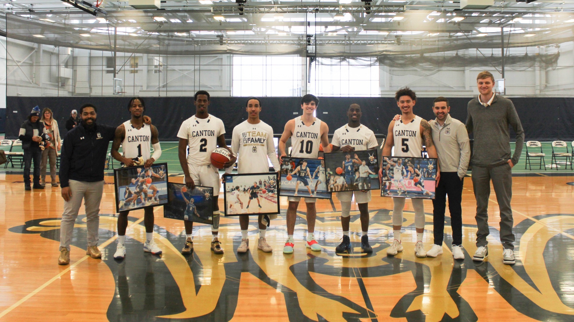 Four Score in Double Figures as Roos Close out Home Schedule on Senior ...