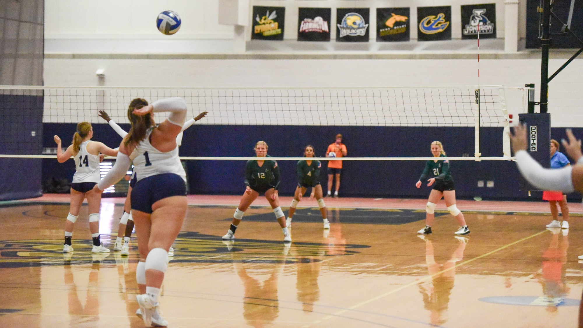 Frank Leads Roos on Opening Night of McDaniel Tournament - SUNY Canton ...