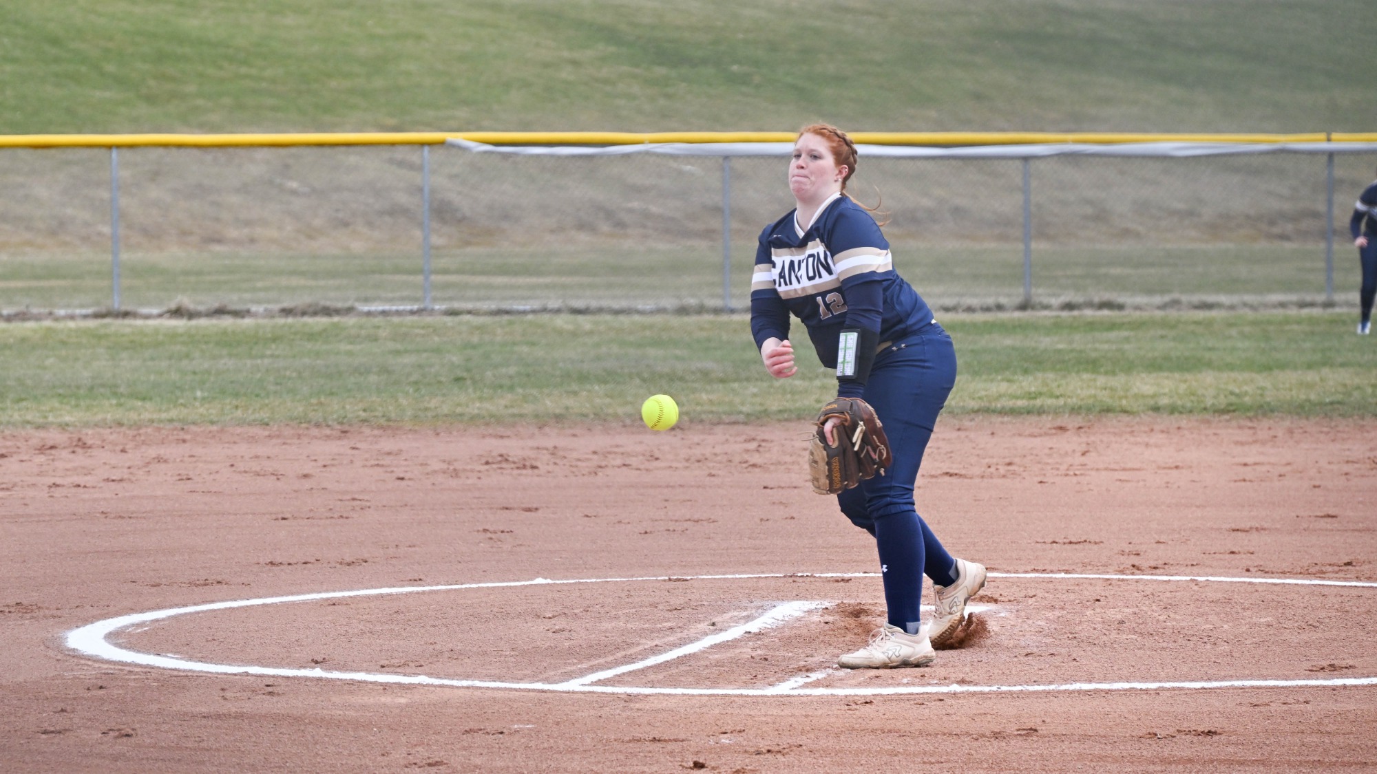Roos Explode for 24 Hits, Reed Earns Pair of Wins as Softball Sweeps ...