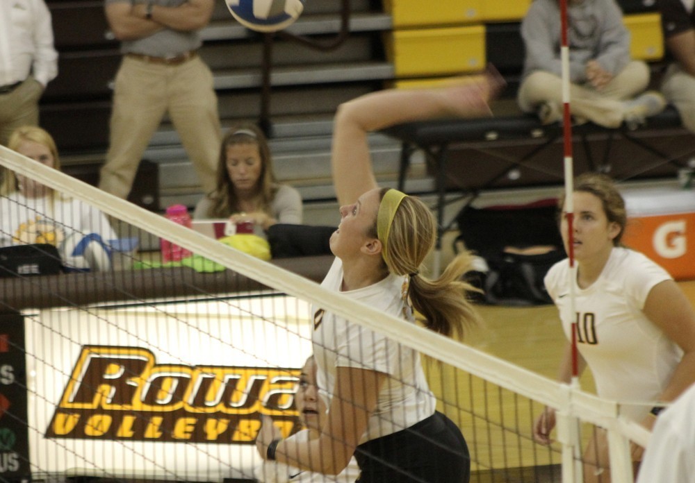 Morgan Mende - 2014 - Women's Volleyball - Rowan University Athletics